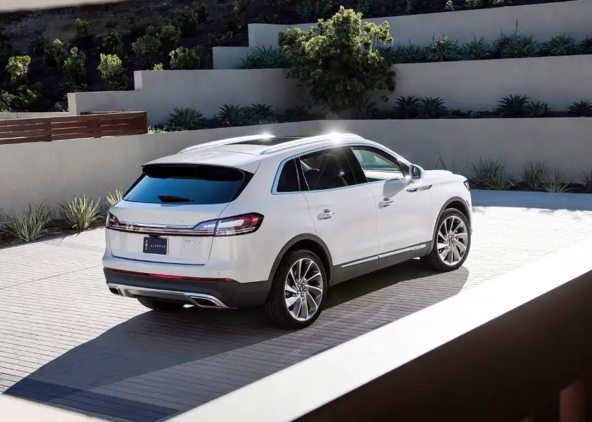 2020 Lincoln Nautilus Price, Interior, MPG & Performance - FindTrueCar.Com